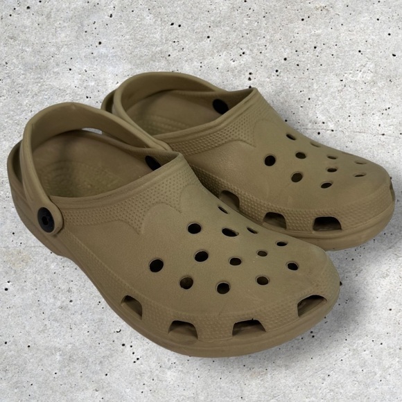 Shoes | Womens Ground Up Clogs Size 89 | Poshmark